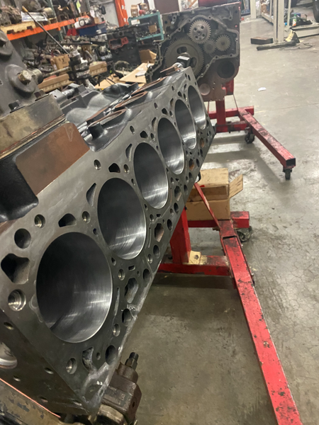 6.7 Cummins Engine long block – PERFORMANCE DIESEL
